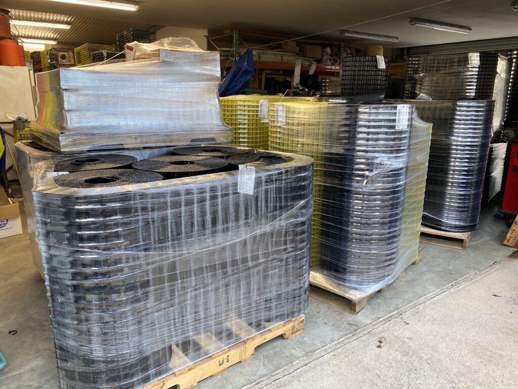 Aquamesh® 1.5” x 1.5” Mesh - Blue Lobster Fishing